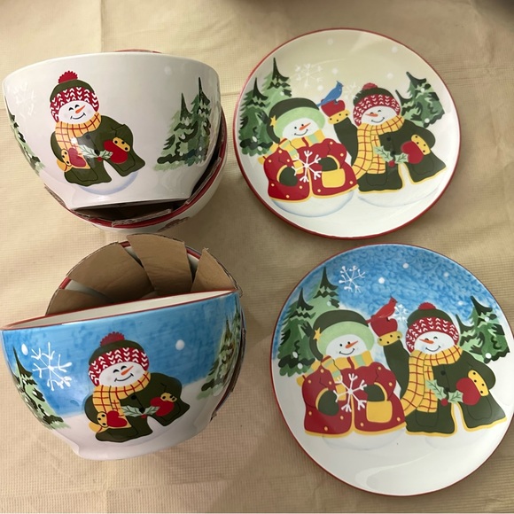 great gatherings | Dining | Snowmen Plates And Bowls | Poshmark